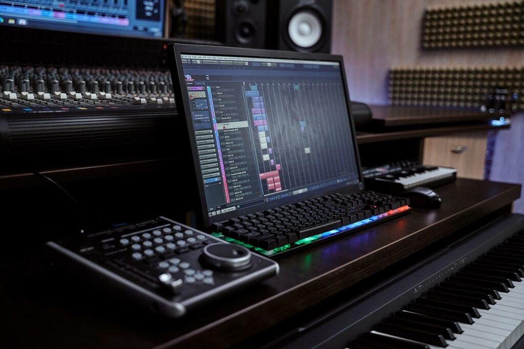 How to professionally master a song step by step? - Major Mixing